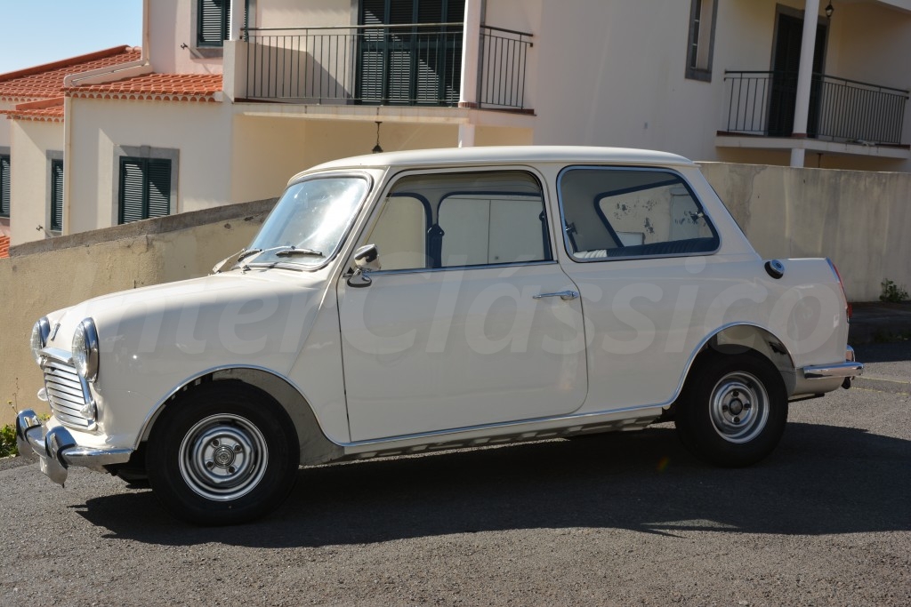 Austin Mini MK2 SEDAN | InterClássico